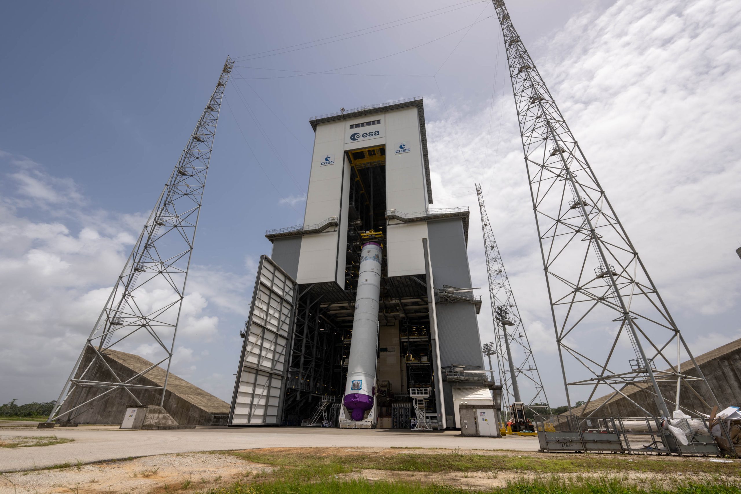 Rocket Report: SLS workforce cuts; New Glenn launch to launch in the ...