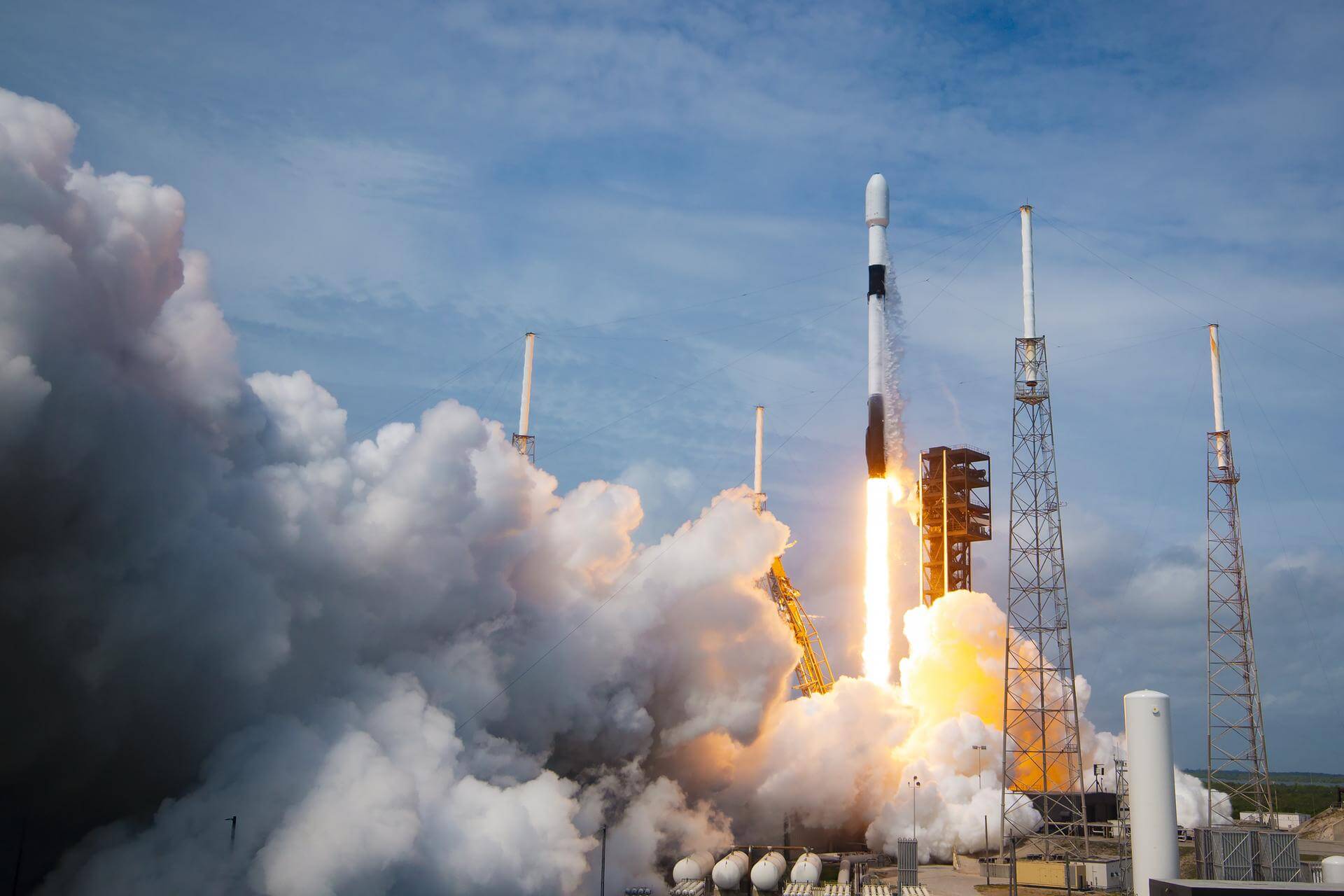 SpaceX Cygnus CRS-2 NG-21 (S.S. Francis R. “Dick” Scobee) Falcon 9 ...