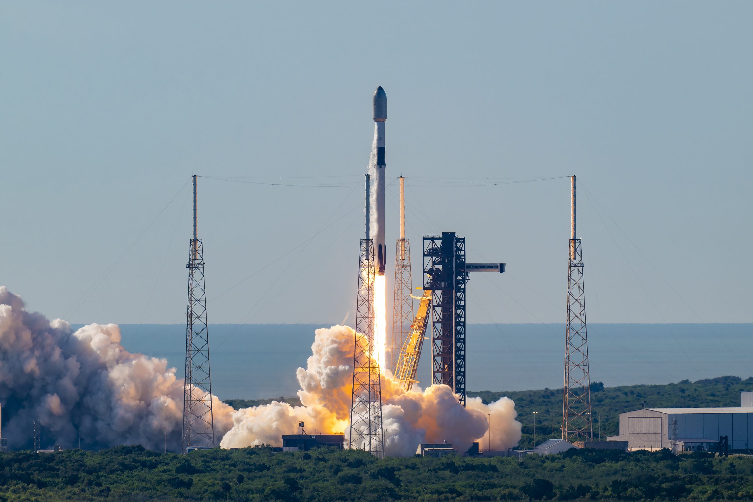 SpaceX launches another Starlink batch using new Falcon 9 first stage ...