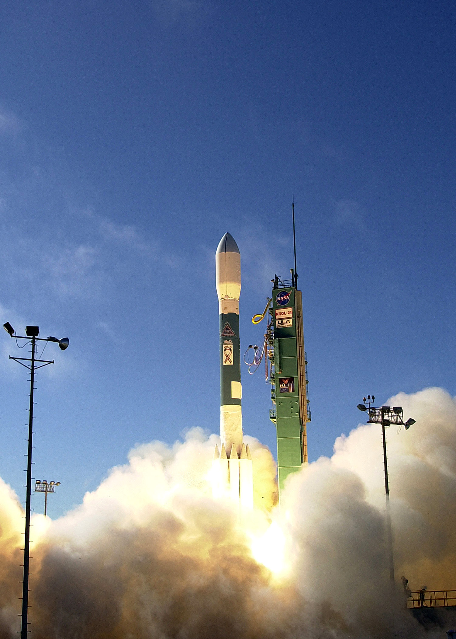 ULA - NROL-21 - Delta II 7920-10 Rocket Launch