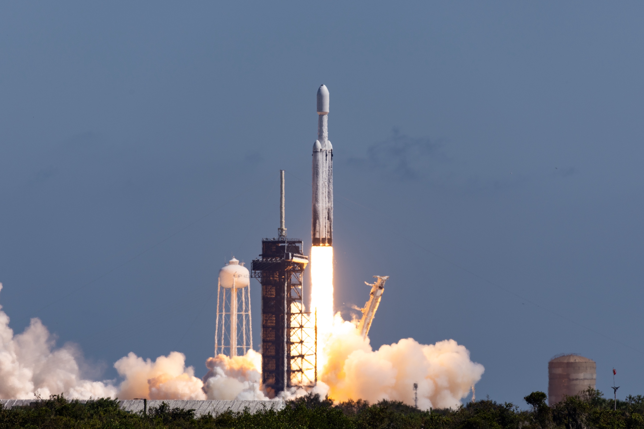 Falcon Heavy launches NASA’s Europa Clipper mission - Space Launch Schedule