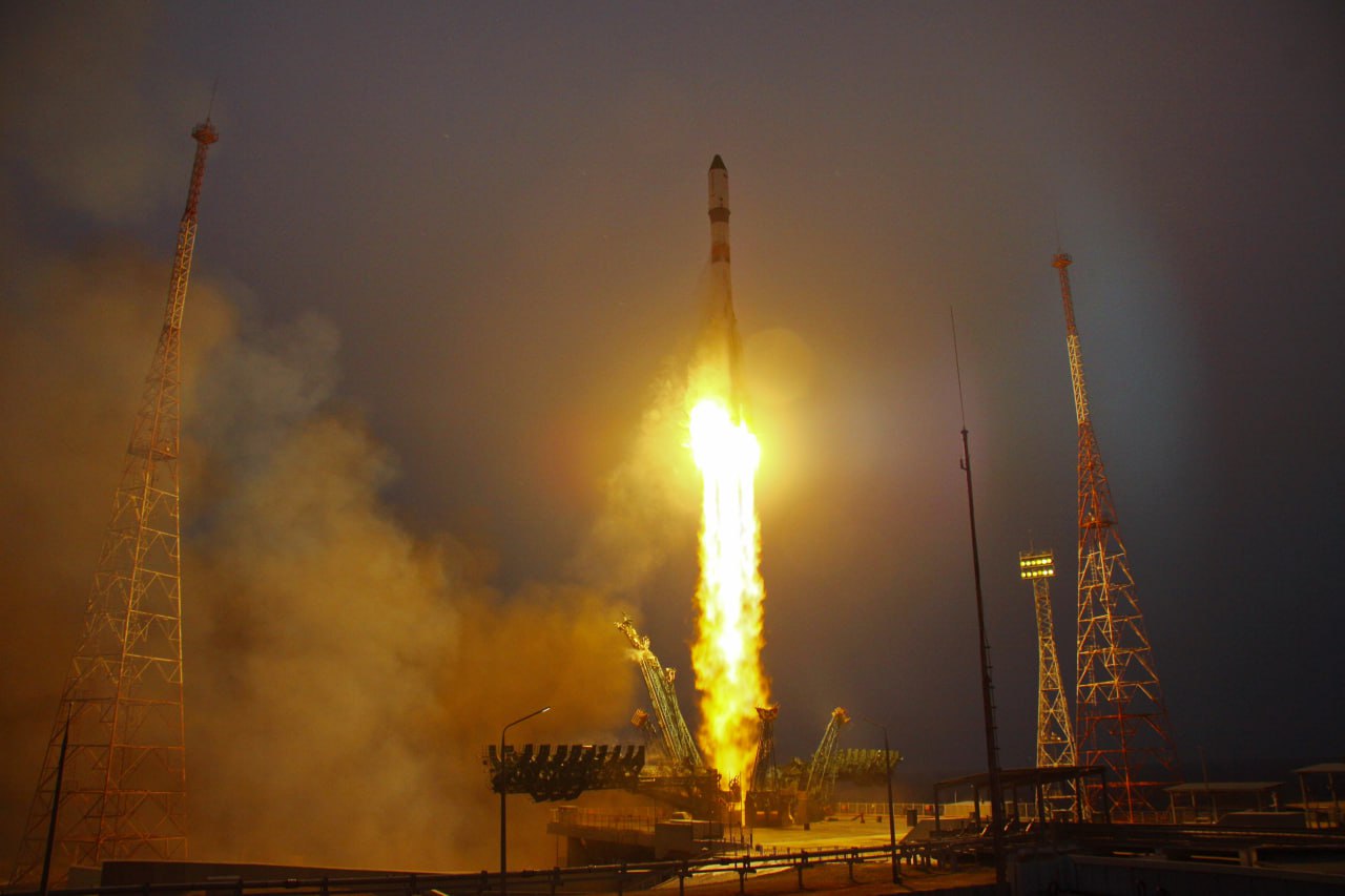 RFSA Progress MS-26 (87P) Soyuz 2.1a Rocket Launch