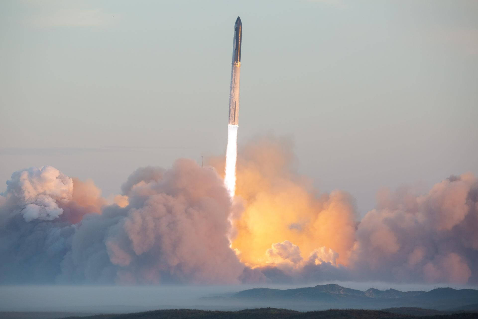 SpaceX Integrated Flight Test 2 Starship Rocket Launch