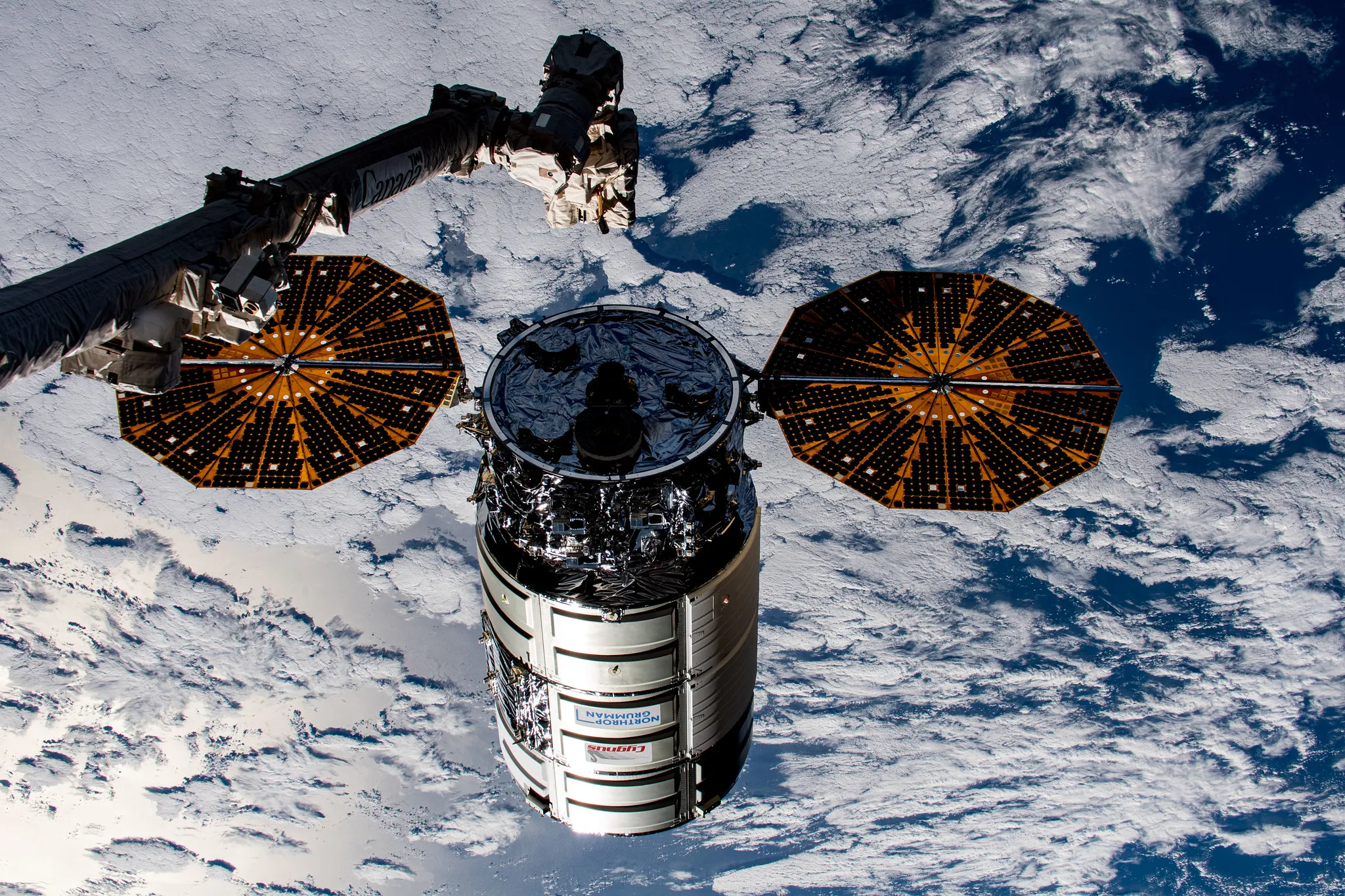 ISS Resupply Mission Scrubbed Due To Cygnus Damage; SpaceX Resupply ...