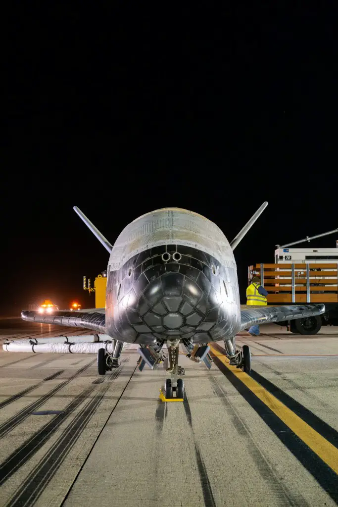 U.S. military spaceplane completes 7th mission, including advanced ...