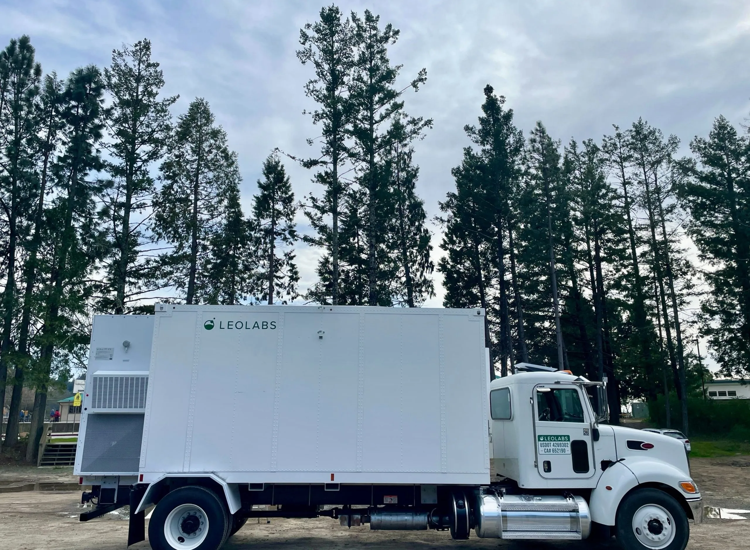 LeoLabs Unveils ‘Scout’: Mobile Radar System to Revolutionize Space ...