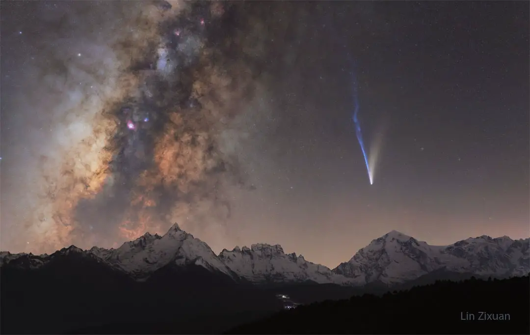 Comet Lemmon and the Milky Way - Space Launch Schedule