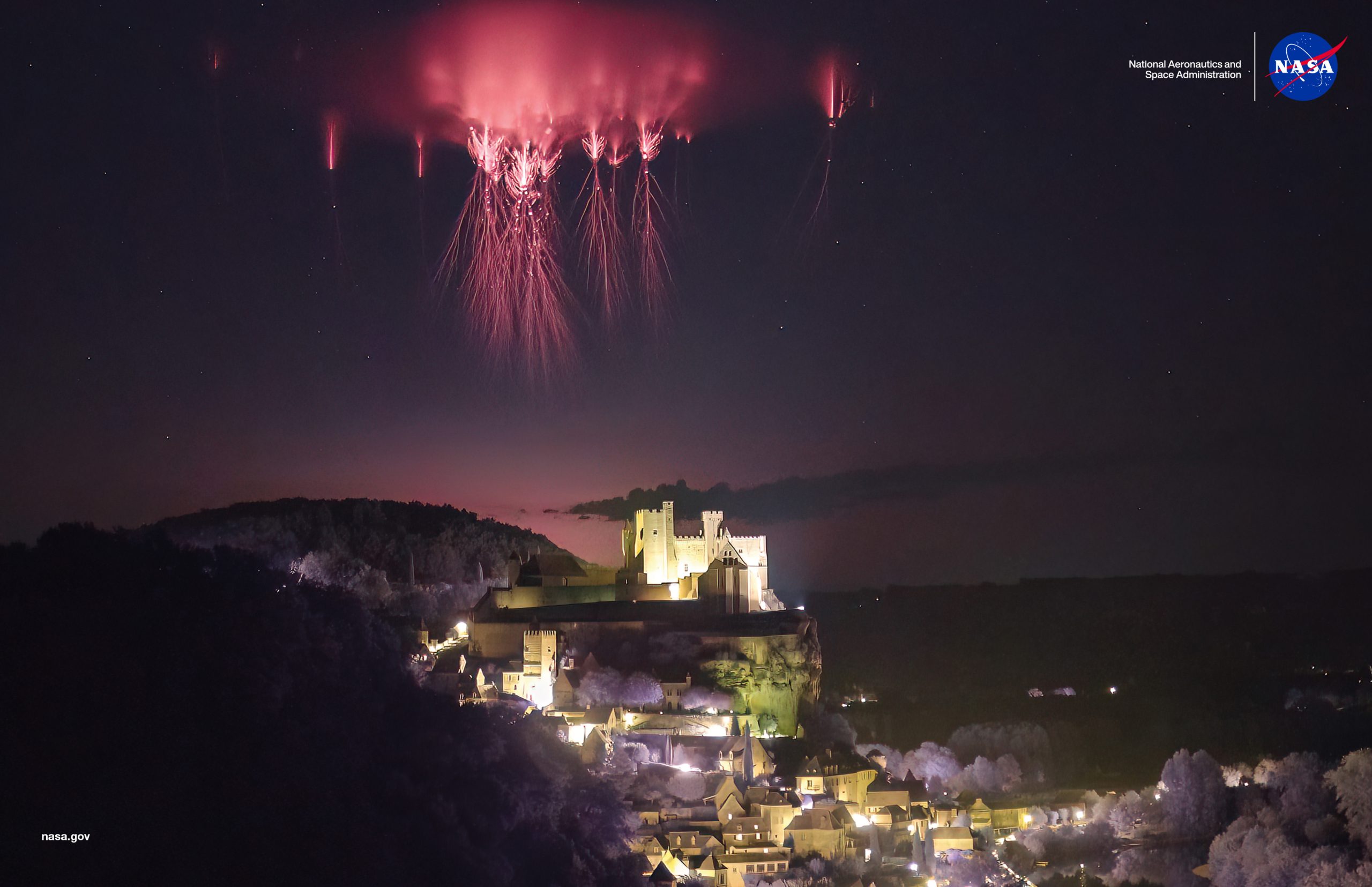 Sprites Over Château de Beynac - Space Launch Schedule