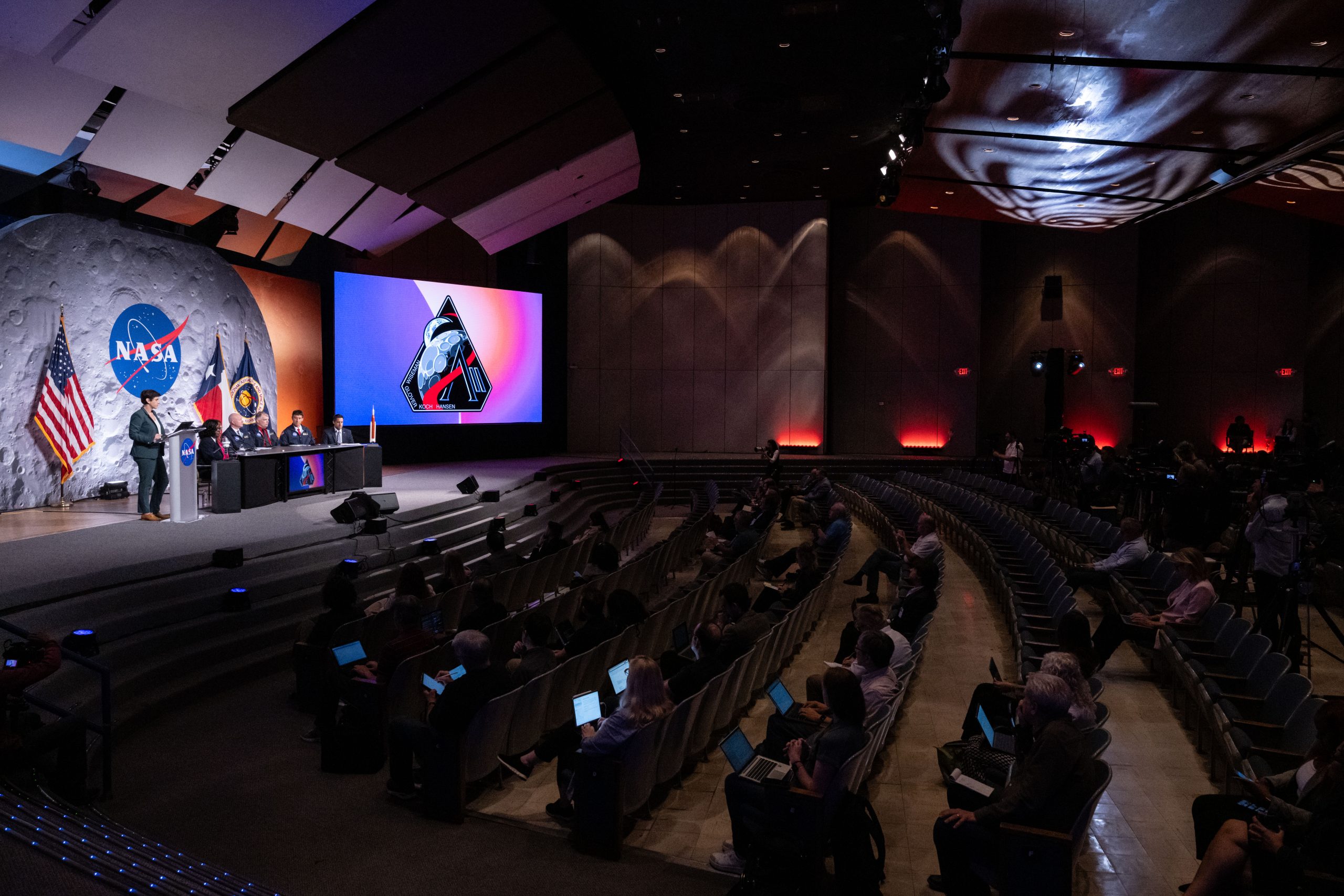 NASA Invites Media to Cover Artemis Mission from Johnson Space Center ...