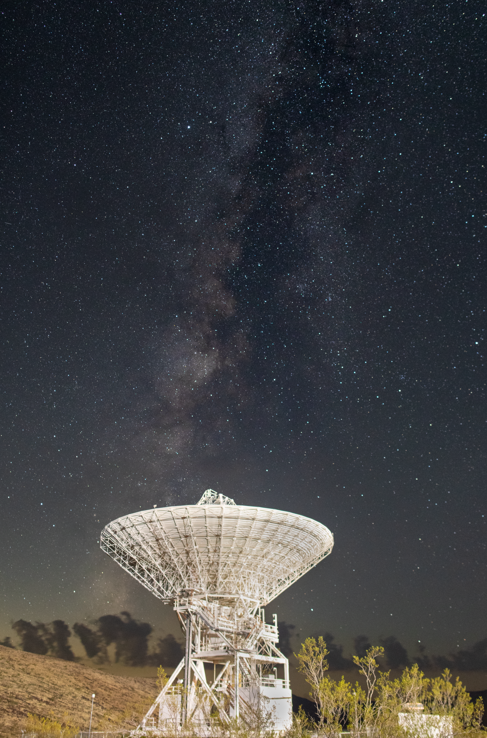 Goldstone’s DSS-15 Antenna and the Milky Way - Space Launch Schedule
