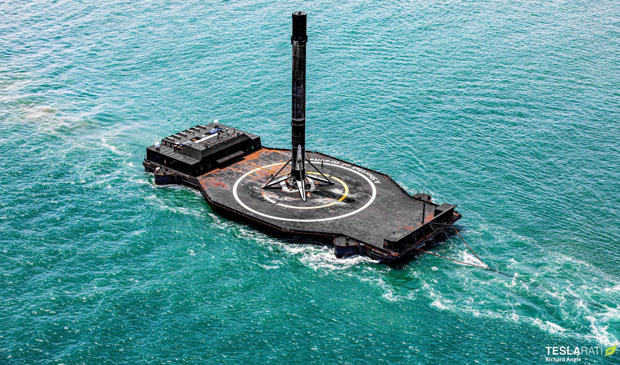 Track SpaceX Booster Returns: Port Canaveral Arrival Guide
