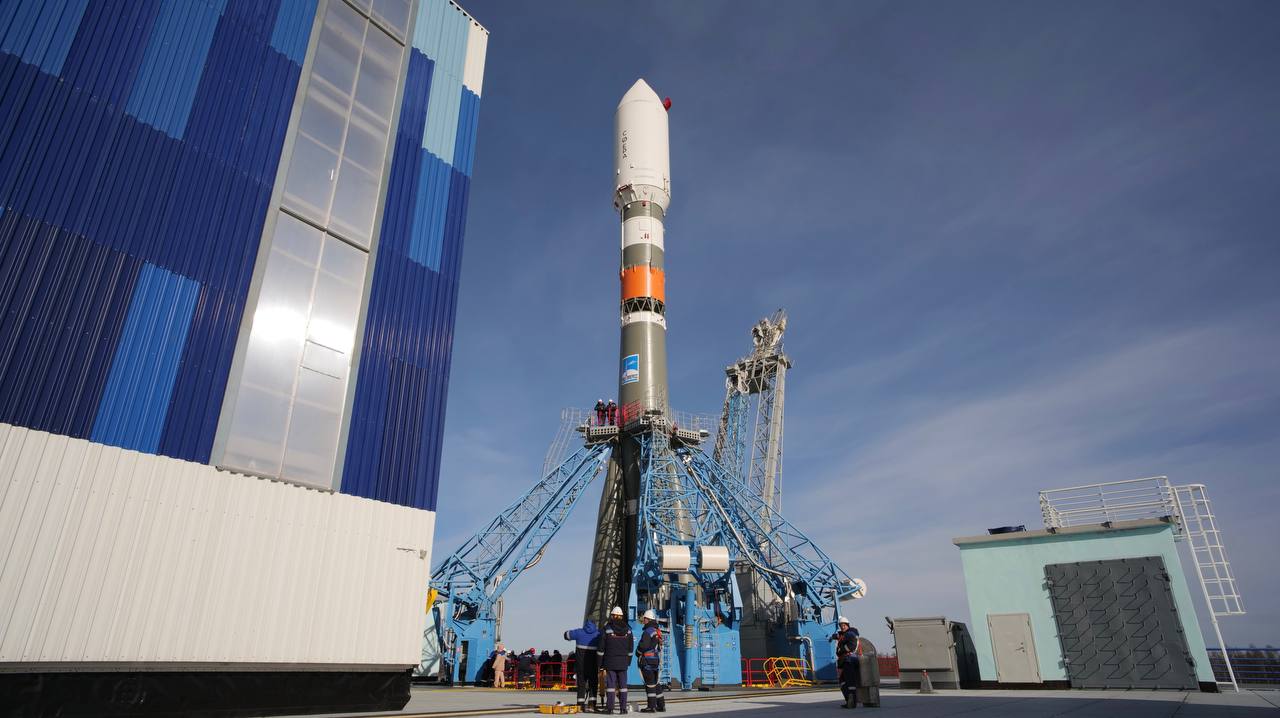 RFSA Progress MS-36 (97P) Soyuz 2.1b Rocket Launch